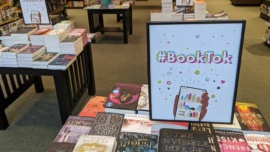 BookTok: cos'è e come funziona – SaGrafica.it